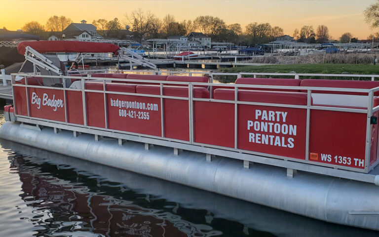 Badger Pontoon boat rental service company in Madison WI - Badger ...